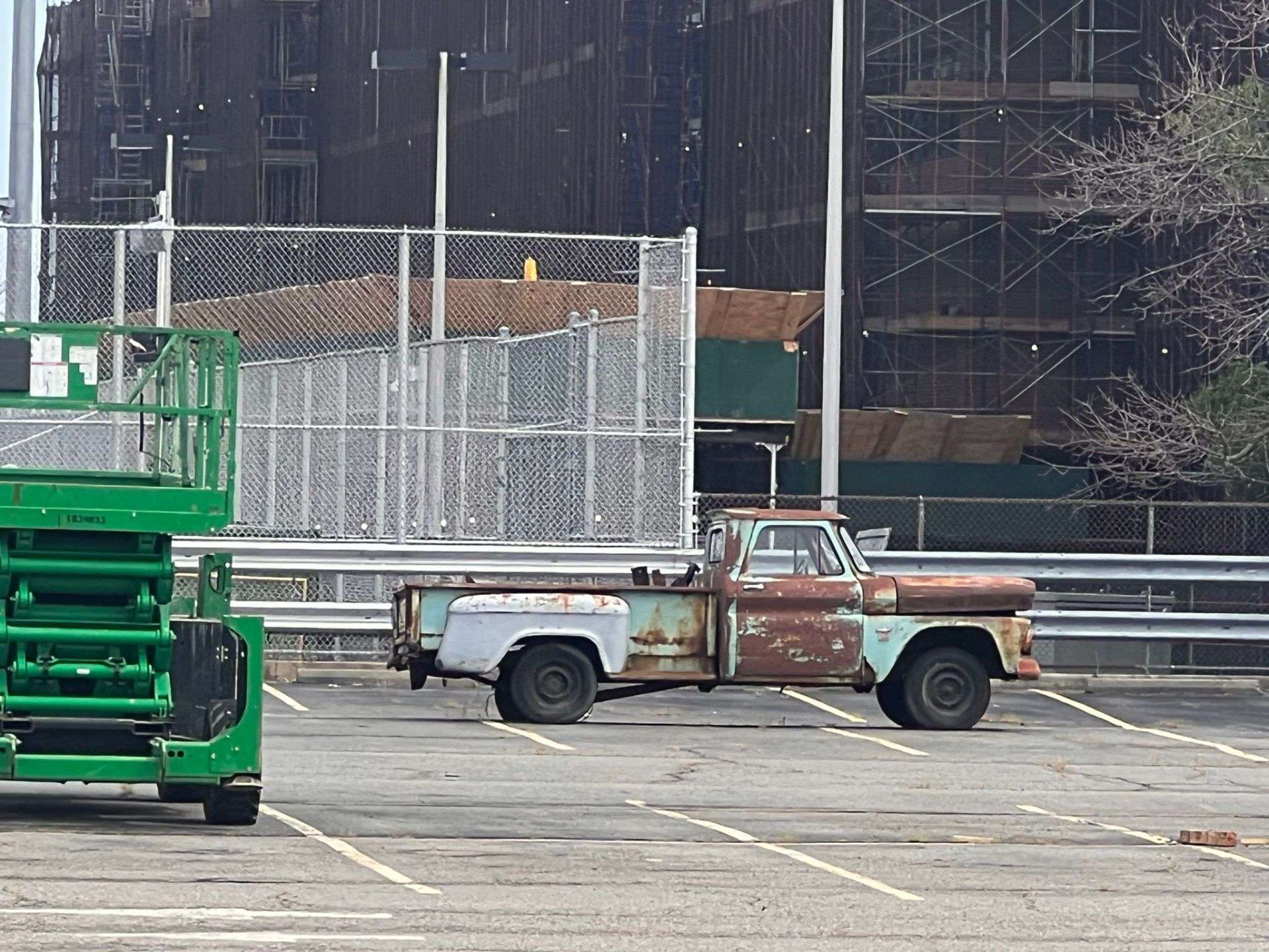 انتشار اولین تصاویر از پشت صحنه فیلمبرداری سریال Fallout - زومجی